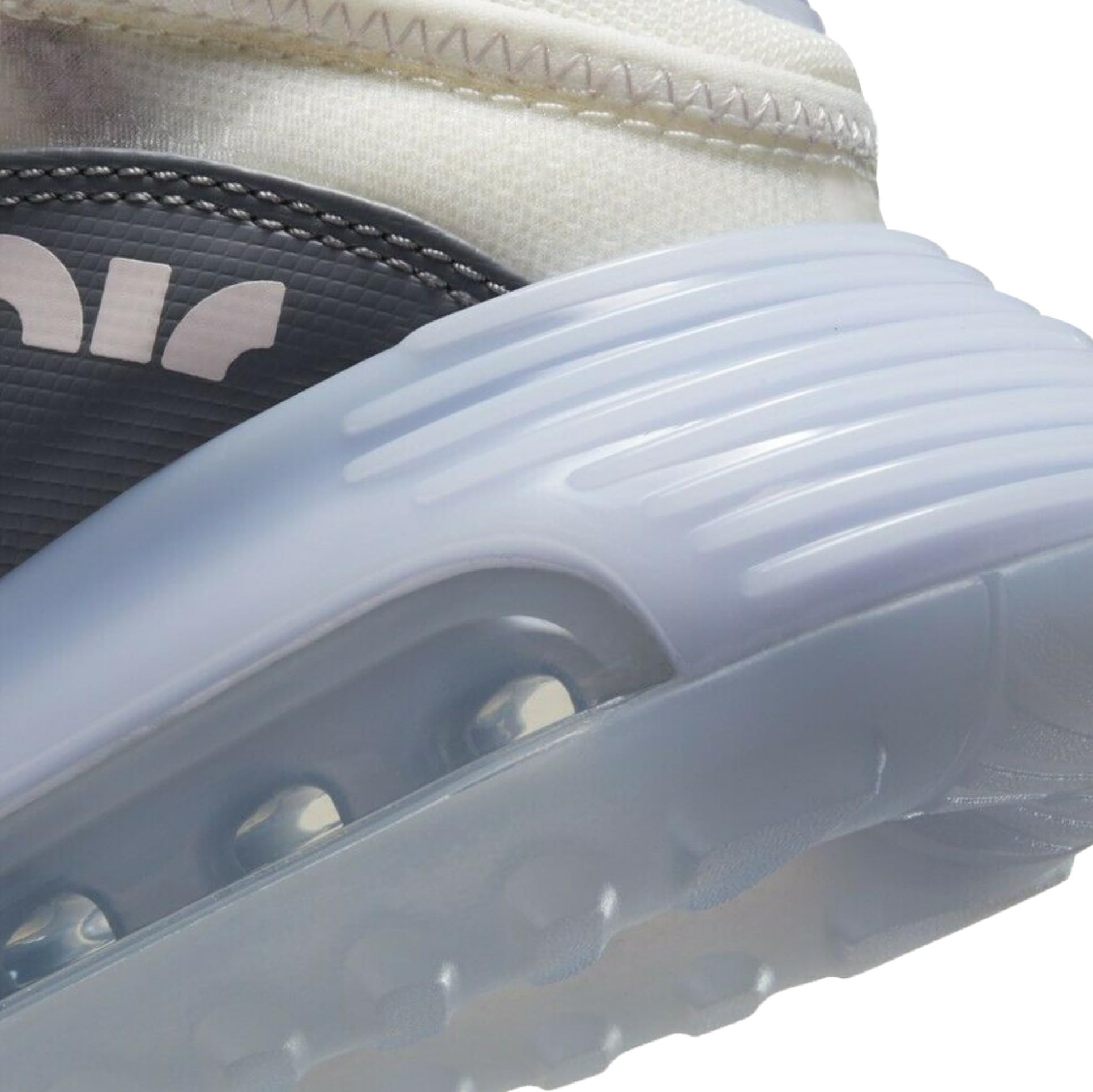 Nike Women's Air Max 2090, Sail/Cool Grey-Ghost, 9.5 M US