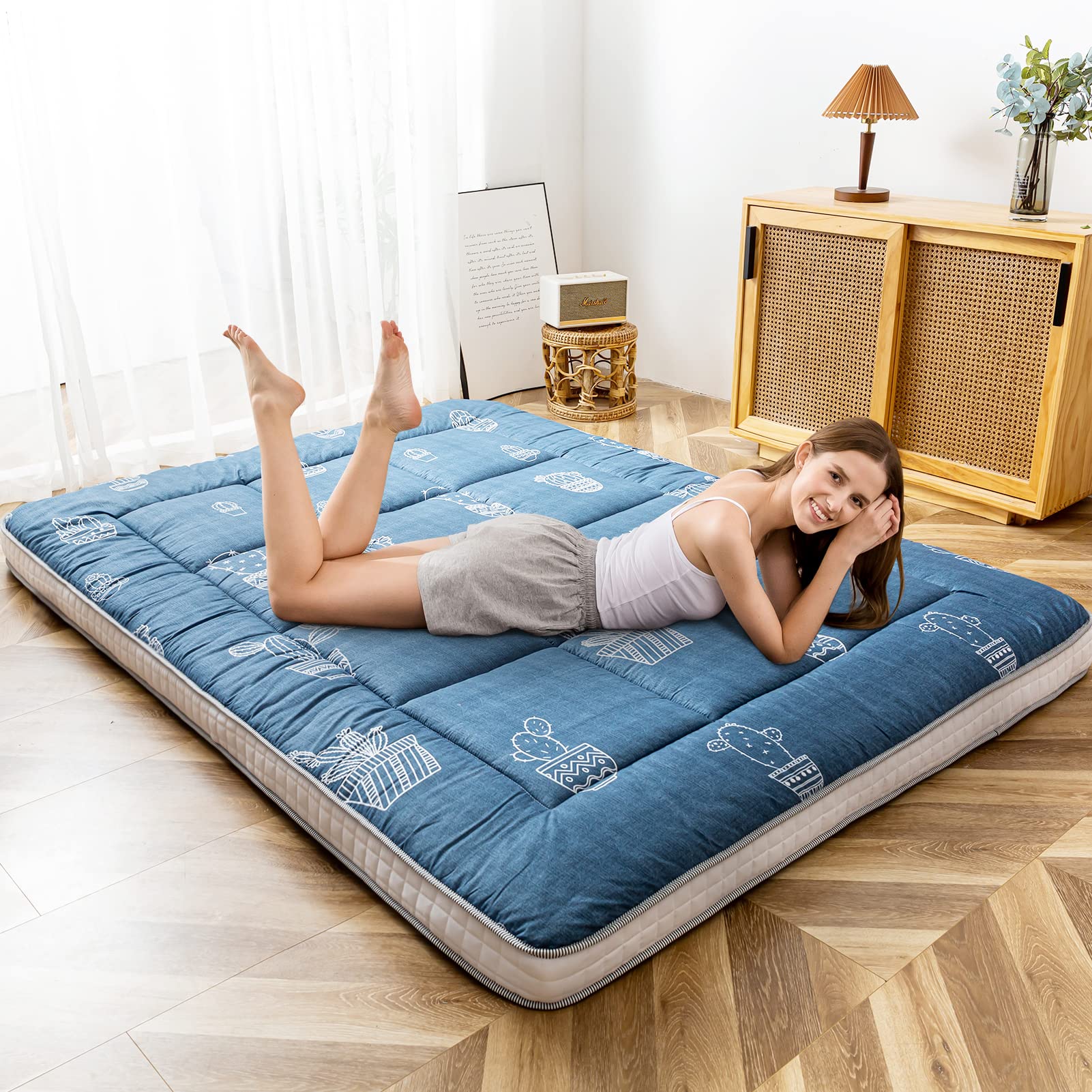 MAXYOYO Grey Cactus Pattern Futon Mattress, Japanese Floor Mattress Twin Size, Quilted Bed Mattress Topper, Extra Thick Folding Sleeping Pad Breathable Floor Lounger Guest Bed for Camping Couch