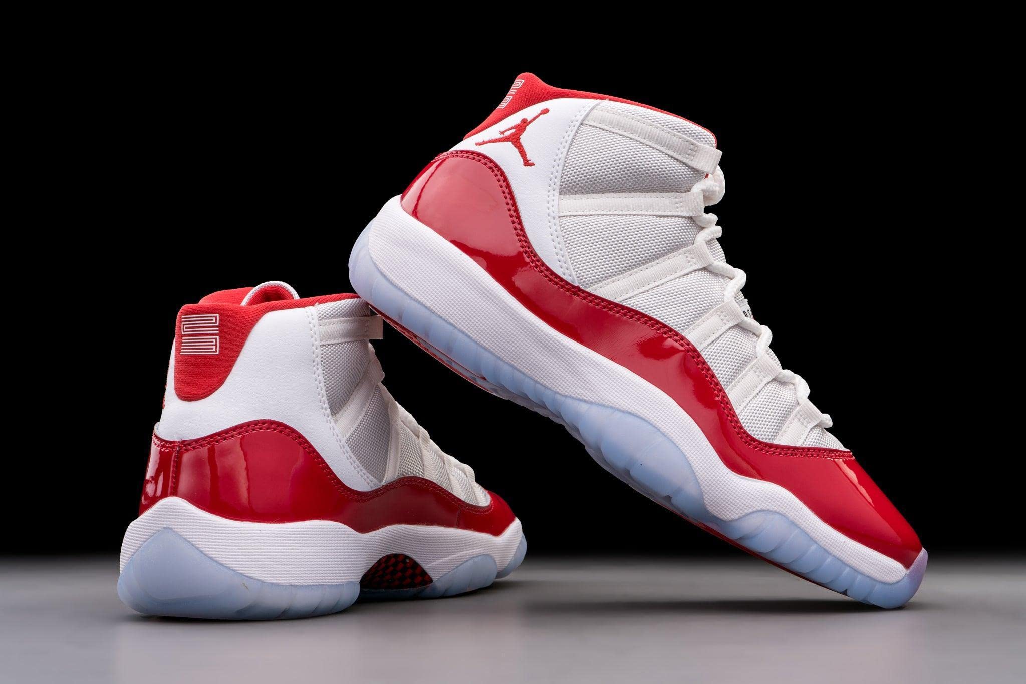 Jordan Youth Air 11 GS 378038 116 Cherry 2022 - Size 6.5Y