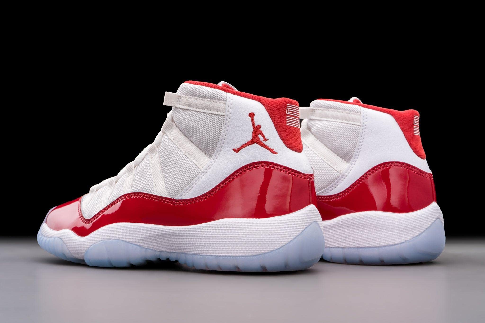 Jordan Youth Air 11 GS 378038 116 Cherry 2022 - Size 6.5Y