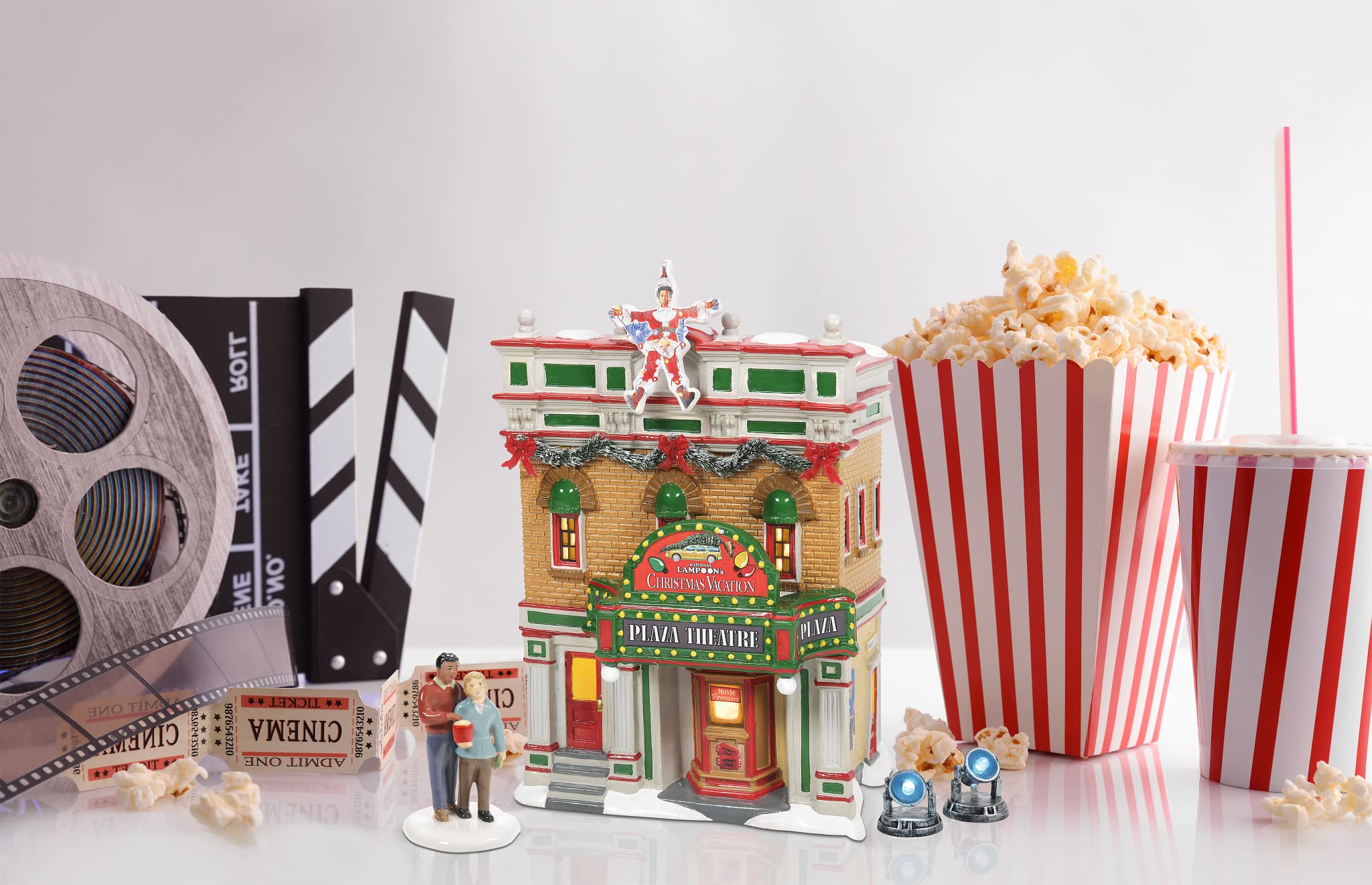 Department 56 Village Collection Accessories Movie Premiere Lamps Lit Figurine Set, 4.5 Inch, Silver