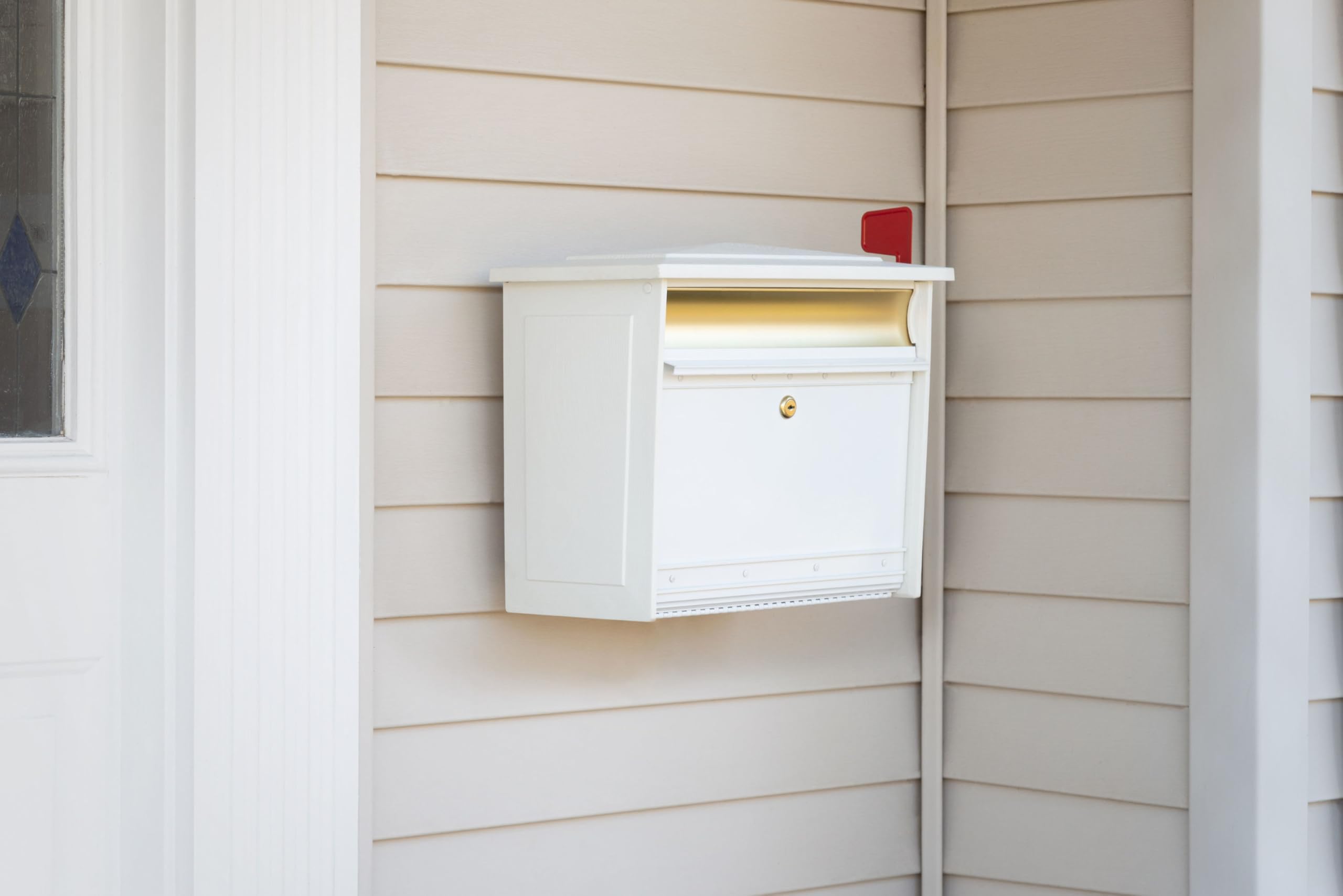 Architectural Mailboxes Mailsafe Aluminum, Locking, Wall Mount Mailbox, MSK00WAM, White, Medium Capacity