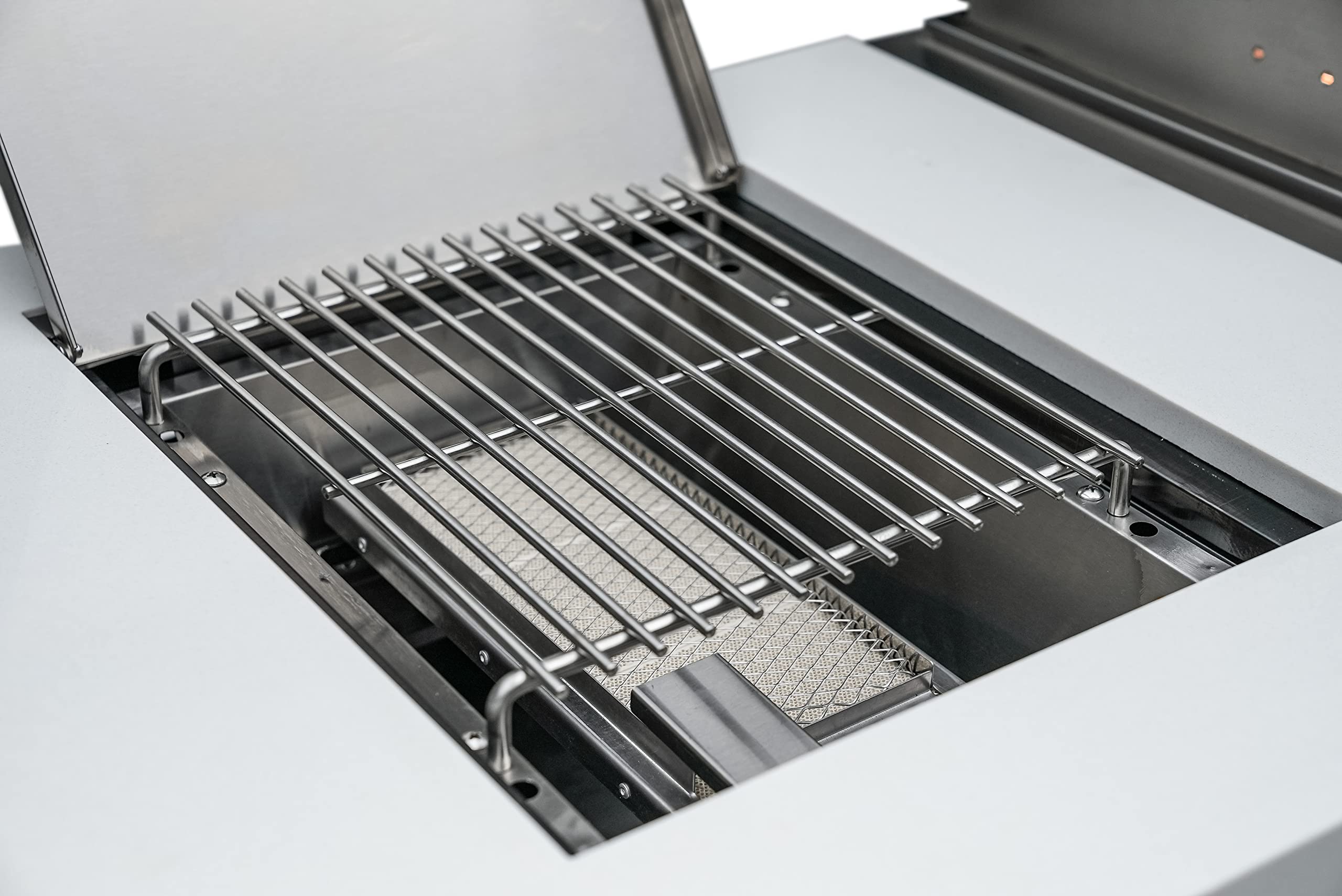 Mont Alpi MAi400-D90FC 32-Inch 4-Burner 78000 BTU 90 Degree Corner Stainless Steel Gas Outdoor Kitchen Barbecue Island Grill + Infrared Side Burner + Wine Cooler Beverage Center Compact Refrigerator