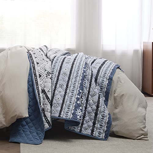 Bedsure Boho Quilt Set Queen - Reversible Bohemian Striped Pattern Quilt Bedding Set, 3 Pieces Lightweight Microfiber Bedspread, Coverlet with 2 Pillow Shams for All Seasons (90"x96")