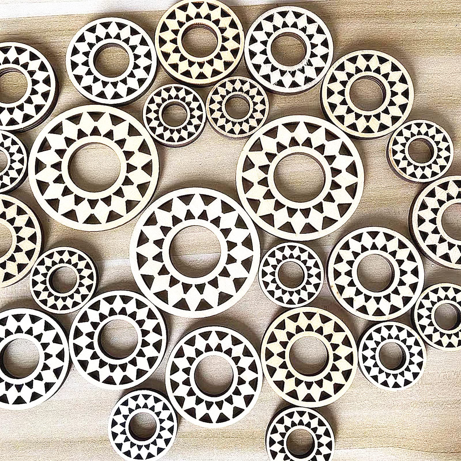 Nwsrayu 30 pcs 3 sizes Wood Crystal Ball Stand for 30 - 150 mm Sphere, Wooden Mini Sphere Holder, Crystal Ball Display (10S+10M+10L)