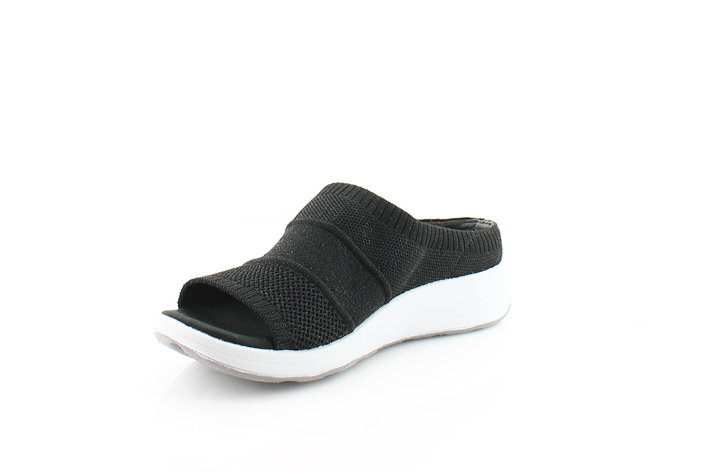 BZees Women's Iconic Black 6 B(M) US