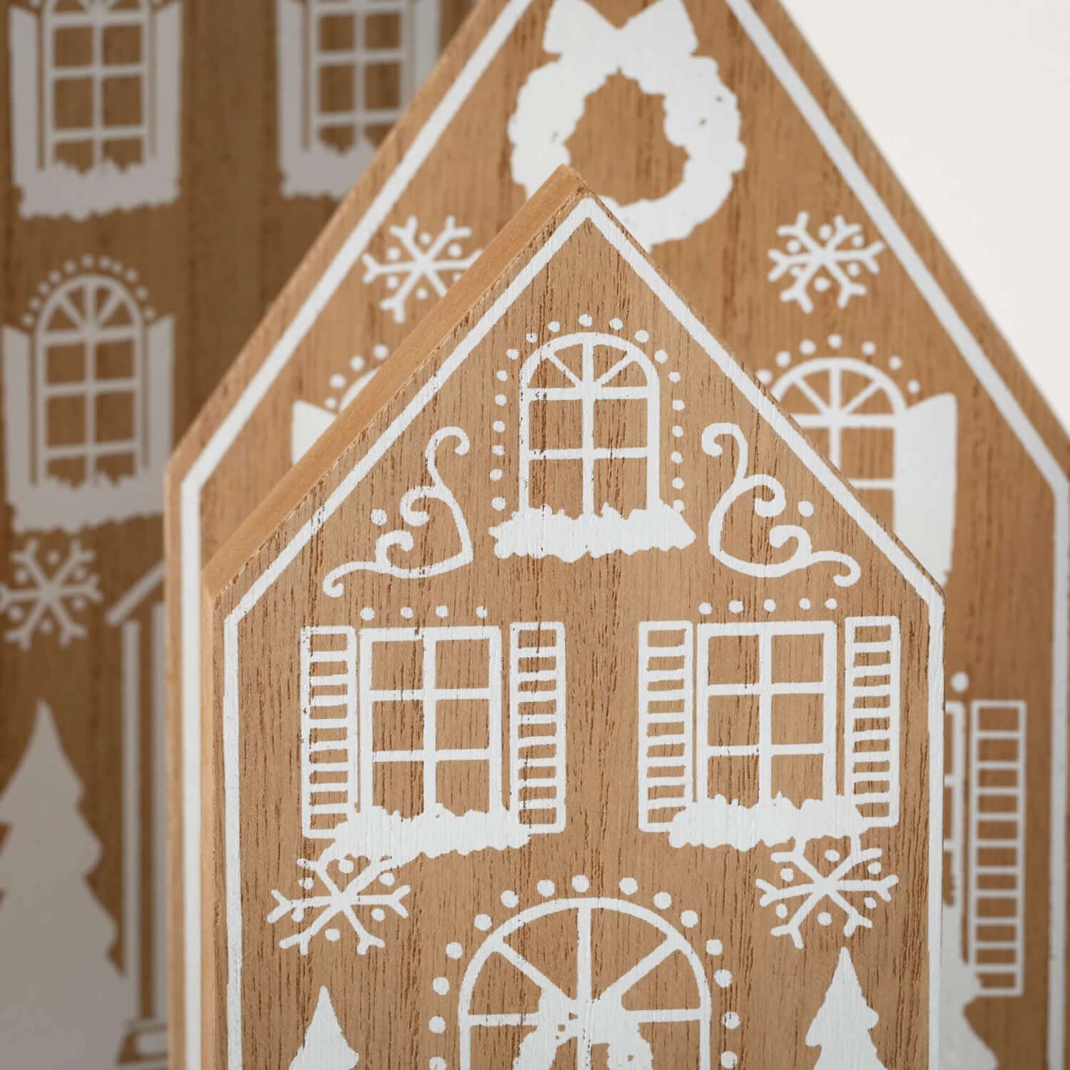 Sullivans Wood Holiday Village Shelf Sitters Set of 3