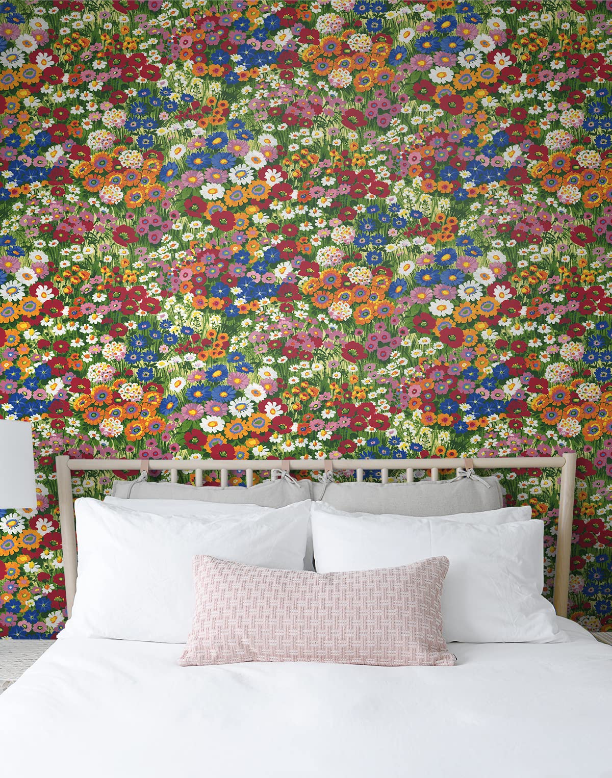 NextWall Floral Meadow Peel and Stick Wallpaper (Multicolored)