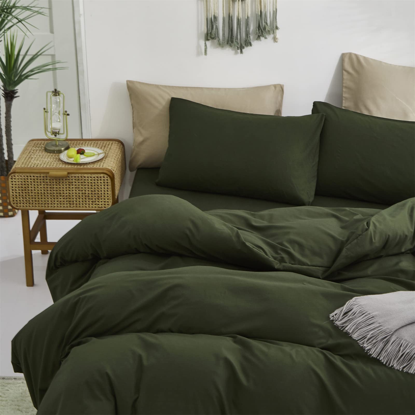 Luxlovery Army Green Comforter Set King Green Bedding Comforter Olive Blanket Quilts Minimalist Army Bedding Set Soft Breathable Blanket Quilts Comforter for King Bed
