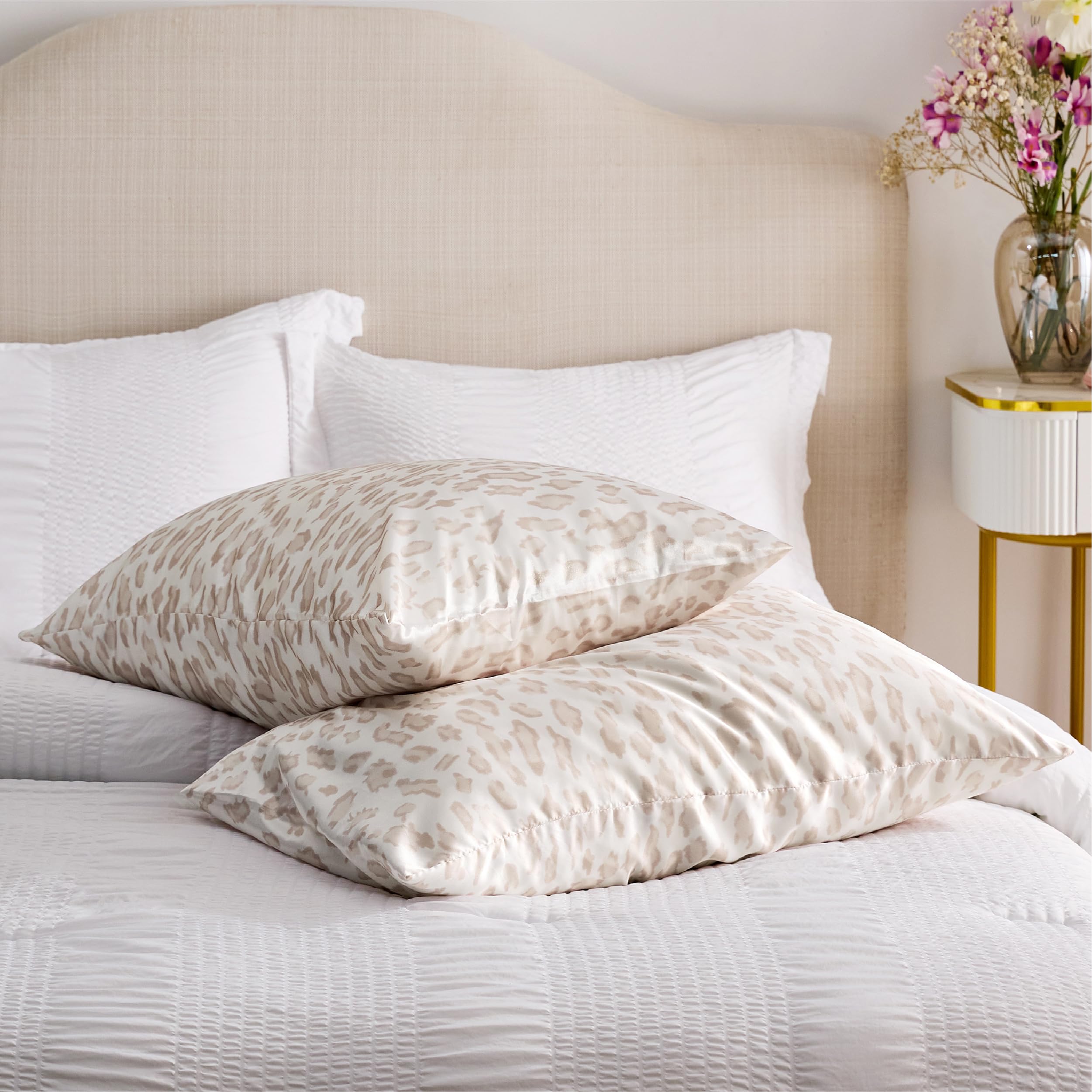 Bedsure Satin Pillowcase with Zipper 2 Pack Queen Size 20''x30'' - Similar to Silk Pillowcases for Hair and Skin, Silky & Soft Zip Satin Pillow Case Set of 2 (Leopard, 20x30 Inches)