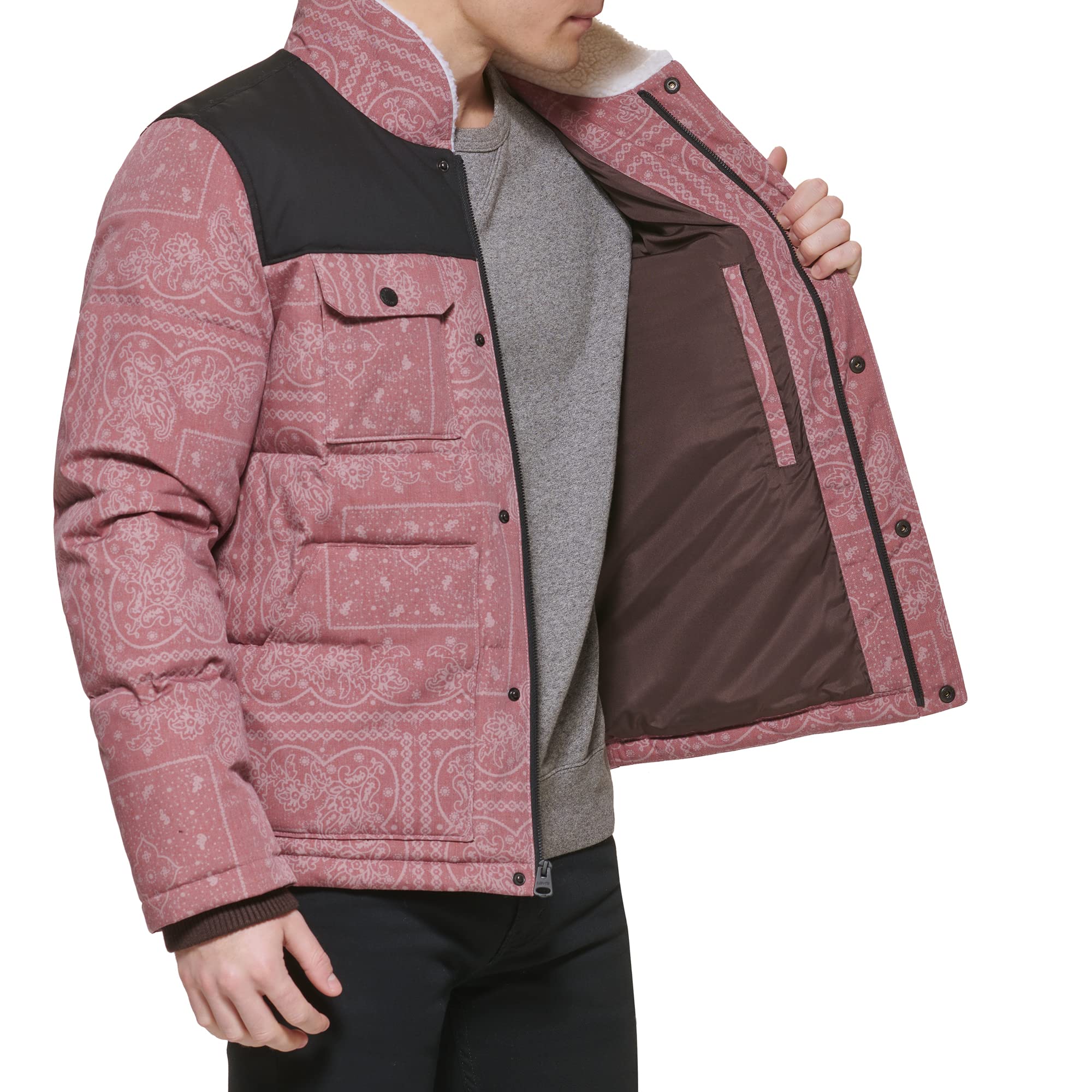 Levi's Men's Mixed Media Quilted Puffer Jacket with Sherpa Lined Collar (Regular and Big & Tall Sizes), Red Bandana Print, Small