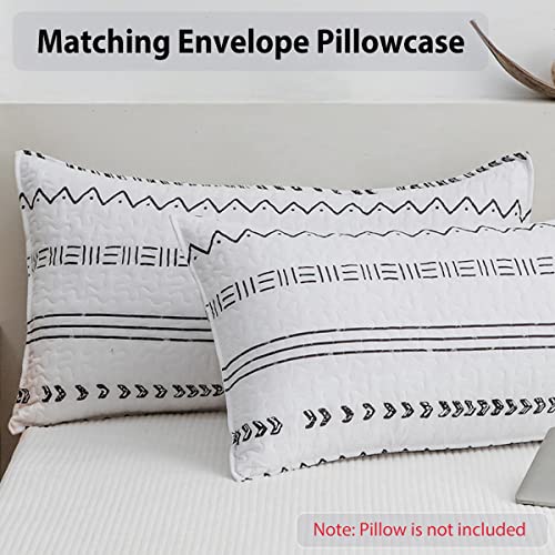 LUCKYBULL White Quilt Set Boho Bedspread King XL Size (104x96 in), 3 Pieces Bohemian Striped Reversible Lightweight Coverlet Quilt Set for All Season