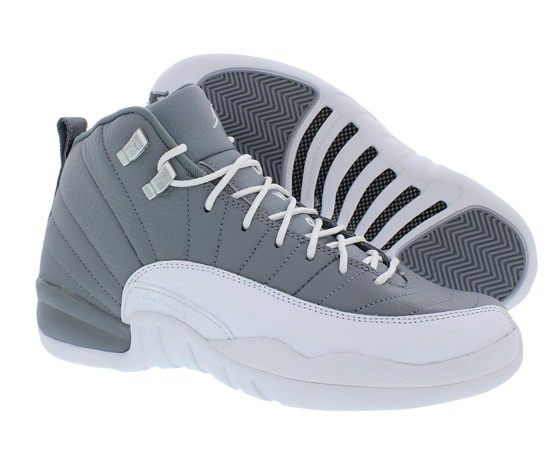 Nike Jordan Boy's Air Jordan 12 Retro (Big Kid) Stealth/White/Cool Grey 6 Big Kid M