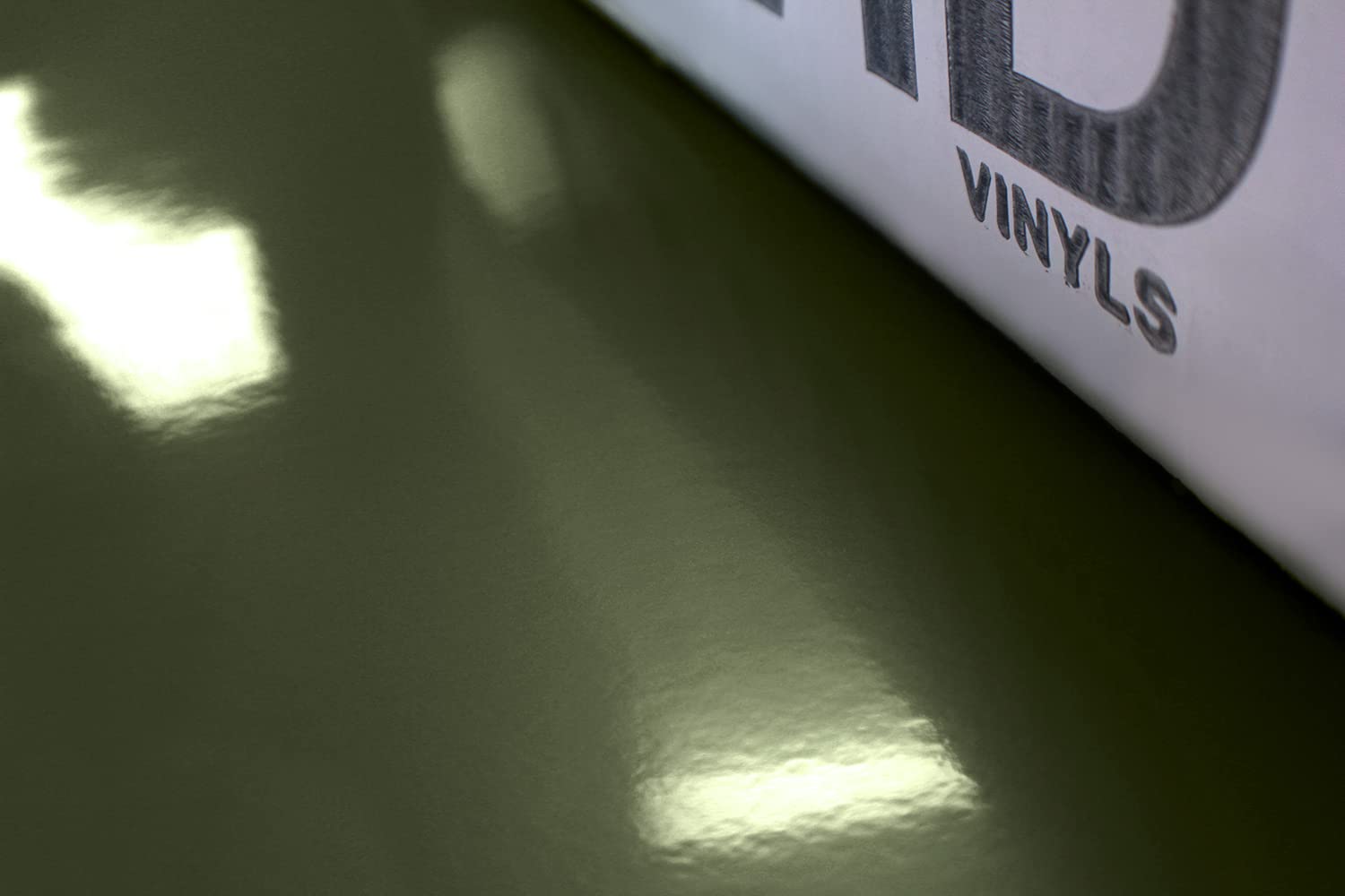 VViViD Gloss Military Green Premium Vinyl Wrap Film (1ft x 5ft)