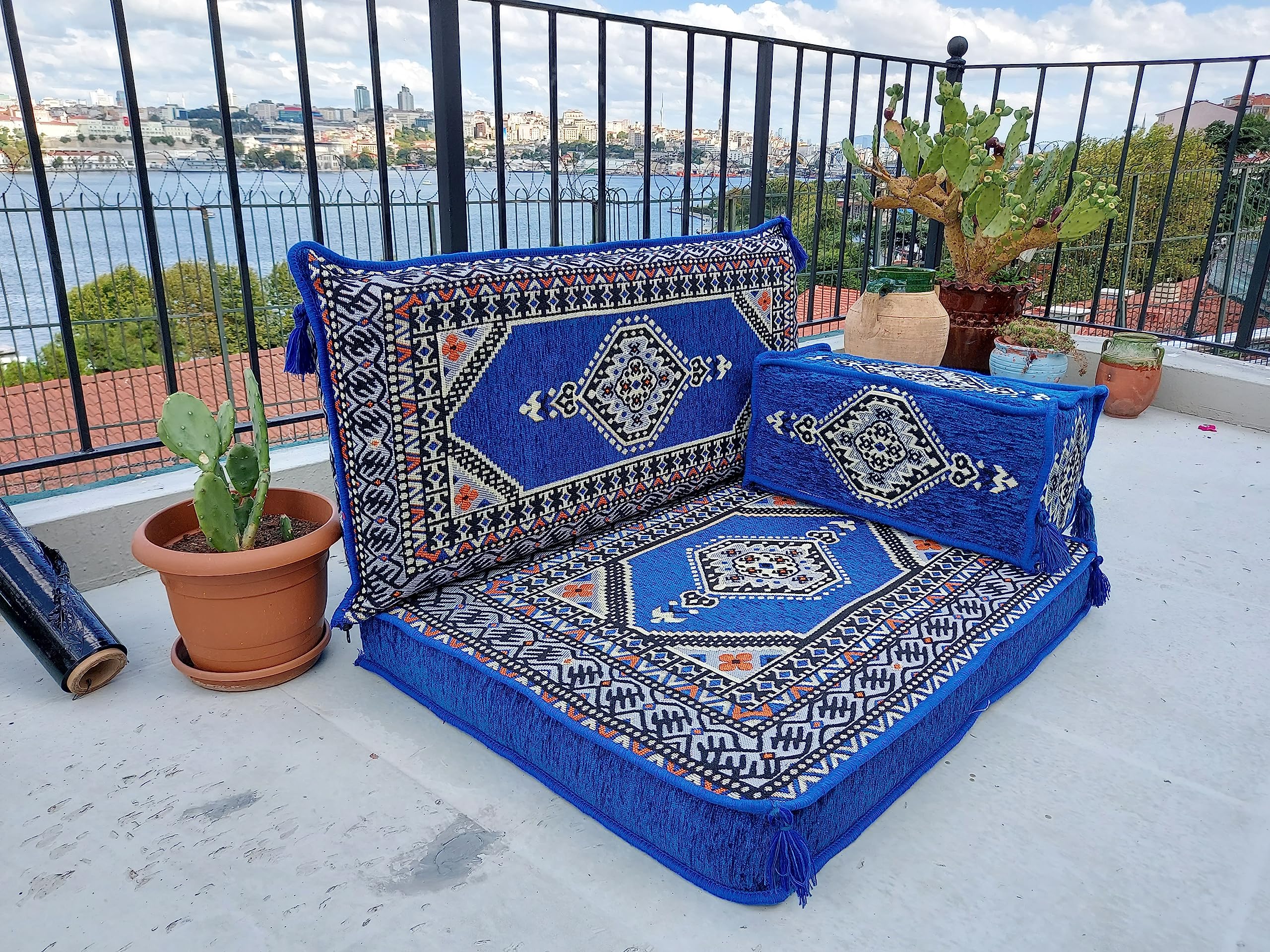 Loveseats, Sectional Sofa, Arabic Sofa Floor Seating Set, Pallet Sofa, Floor Cushions, Turkish Floor Sofa, Arabic Majlis, Kilim Rug Design (Blue)