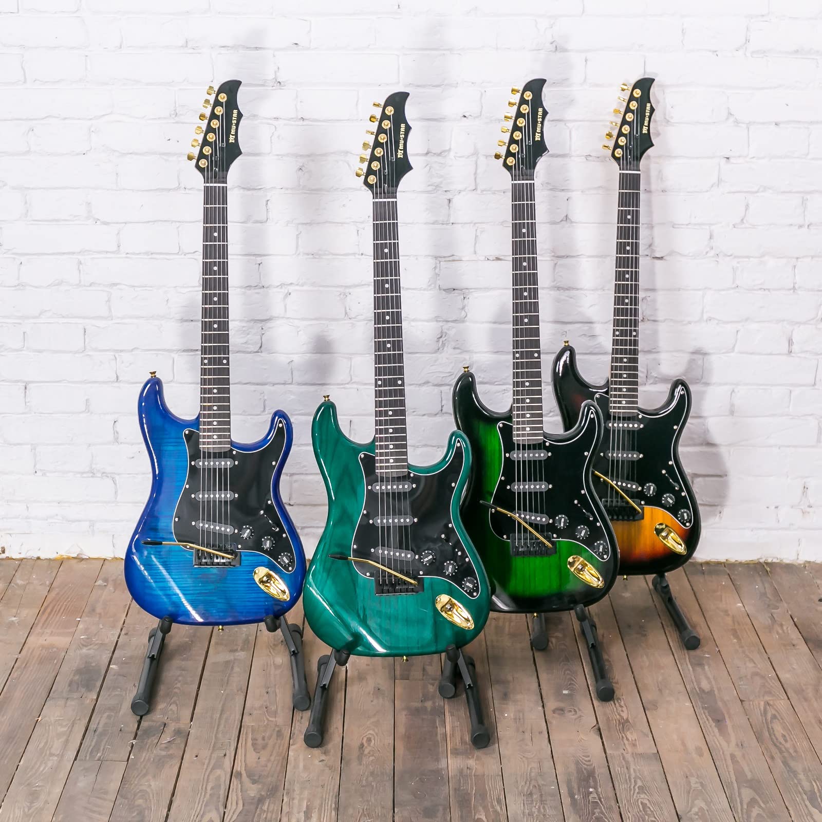 MUSTAR Electric Guitar Kit with 25W Amplifier, 39 Inch Full Size Solid Wood Electric Guitar Beginner Kits, Gig Bag, Digital Tuner, Capo, Strap, Cable, Picks, Birthday Holiday Gifts (Green, MEG-100)