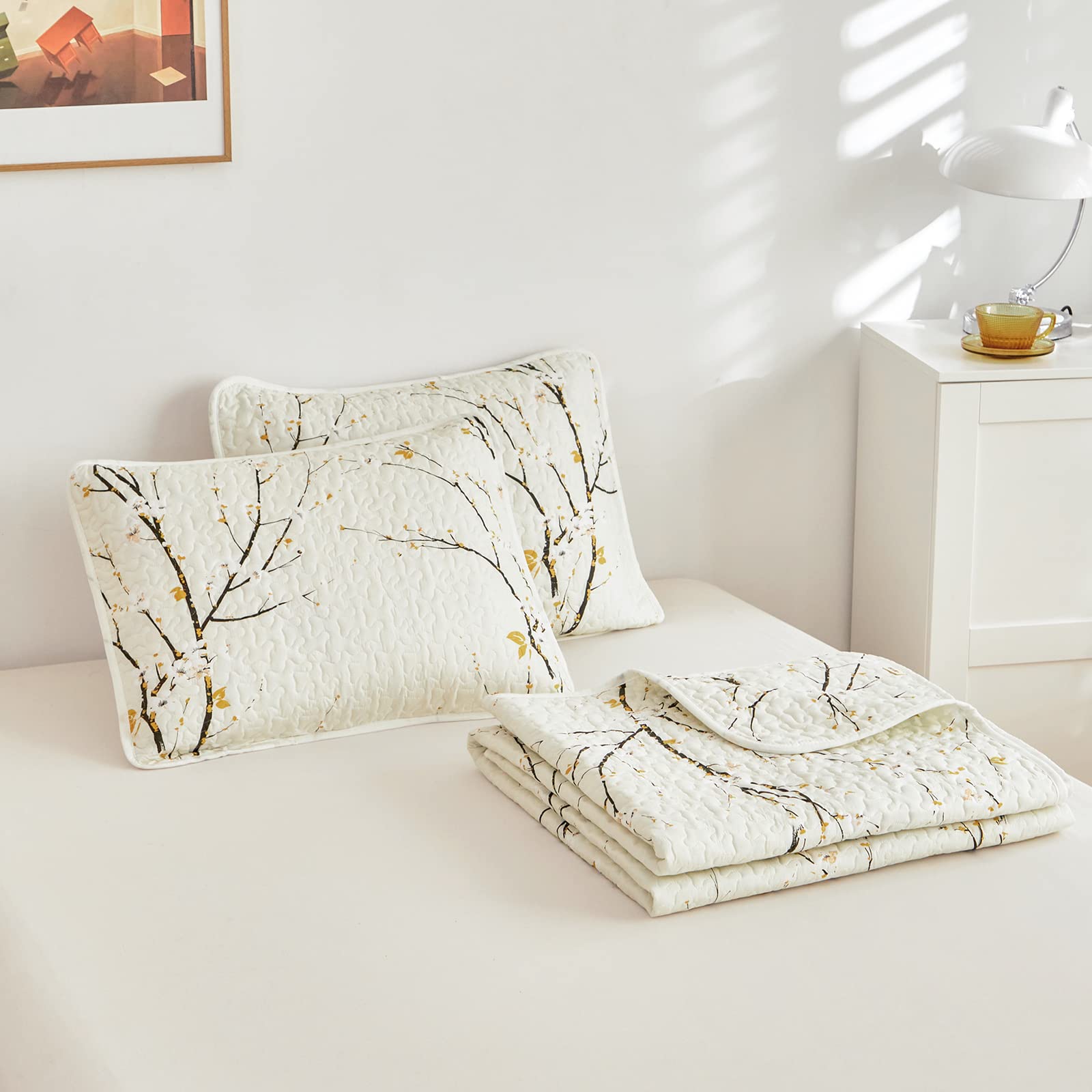 Quilt Set King Size Cream White with Black Branch Bedding Set 88x88 Soft Microfiber Lightweight Coverlet Bedspread Summer 3 Pc Bed Cover for (1 Quilt+ 2 Shams)