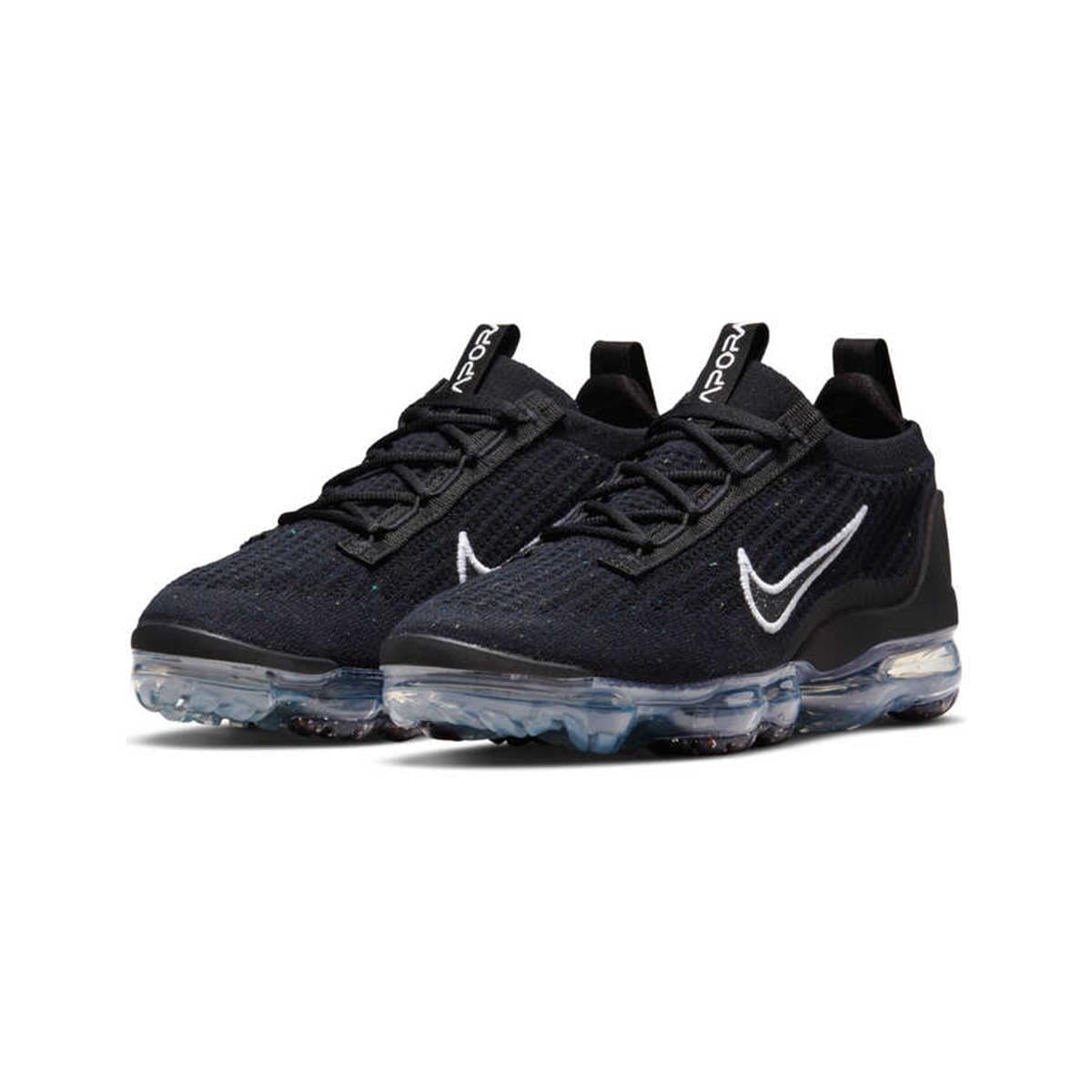 Nike Women's Low-Top Sneakers, Black White Metallic Silver, 8.5