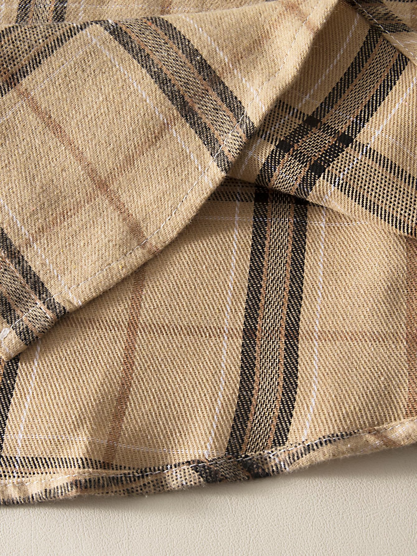 Floerns Men's Plaid Flannel Shirts Long Sleeve Regular Fit Button Down Causal Shirts Khaki L