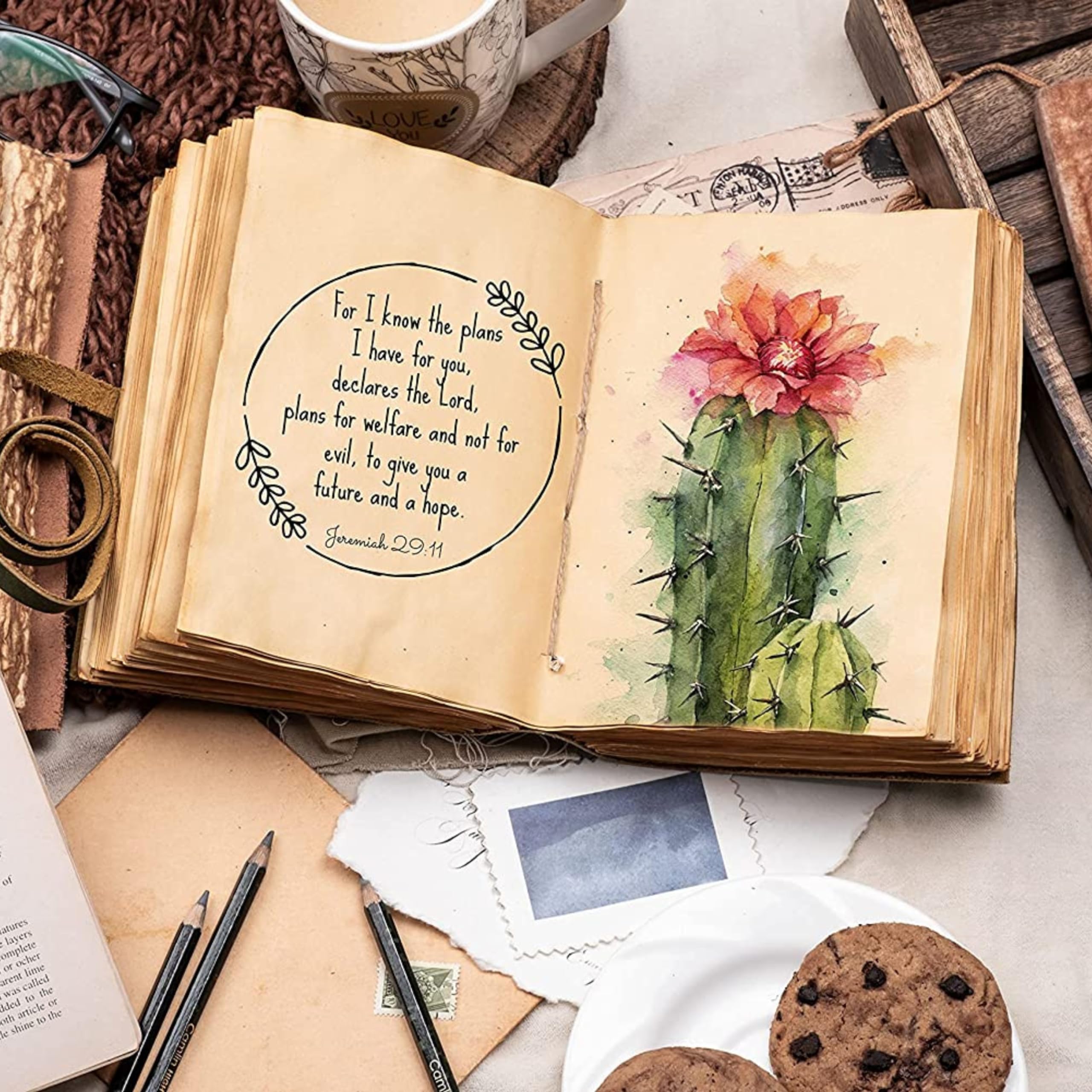 LEATHER VILLAGE Leather Bound Journal - Rustic Brown, 7"X5", 220 Pages - Vintage Blank Paper Diary for Writing, Drawing, Sketchbook, and Travel Notebook - Ideal for Women and Men
