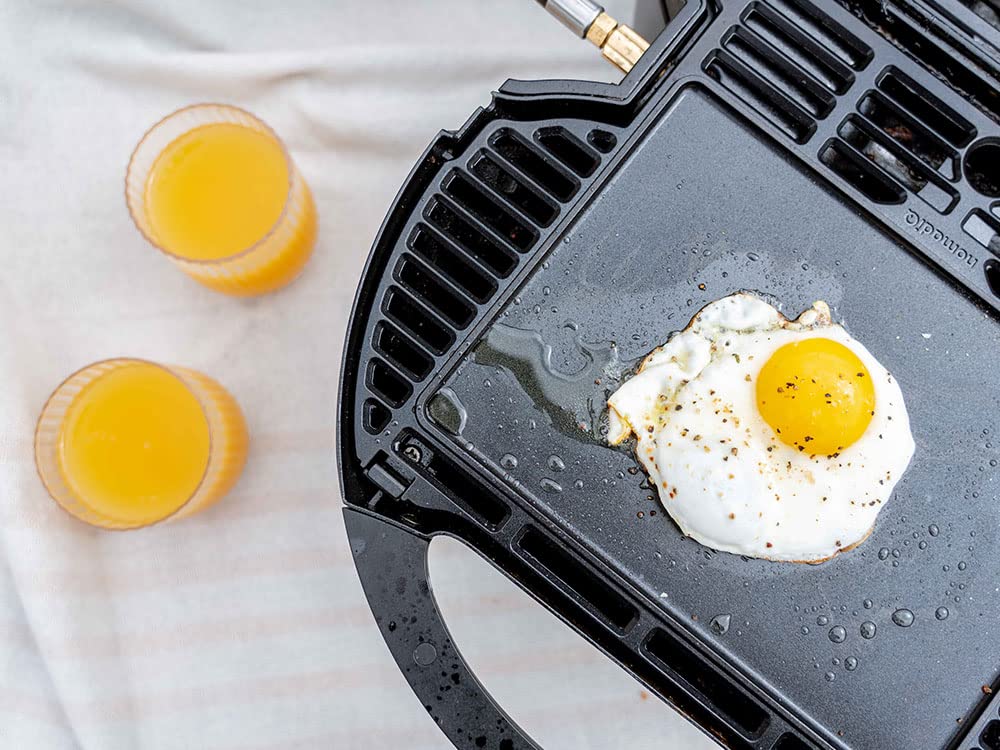 nomadiQ Portable Gas Grill + Protective Sleeve + Griddle