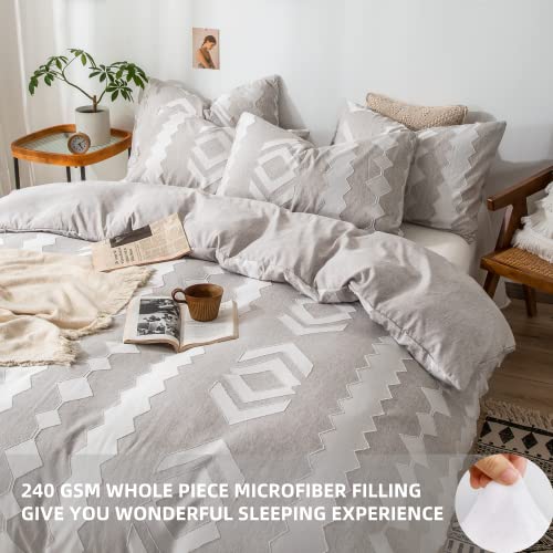 PERFEMET 3-Pieces Boho Tufted Shabby Comforter Set King Size Farmhouse Country Style Geometric Bedding Set for Girls Adult Embroidery Jacquard Ultra Soft Neutral Quilt/Bedspread Set (Light-Gray,King)