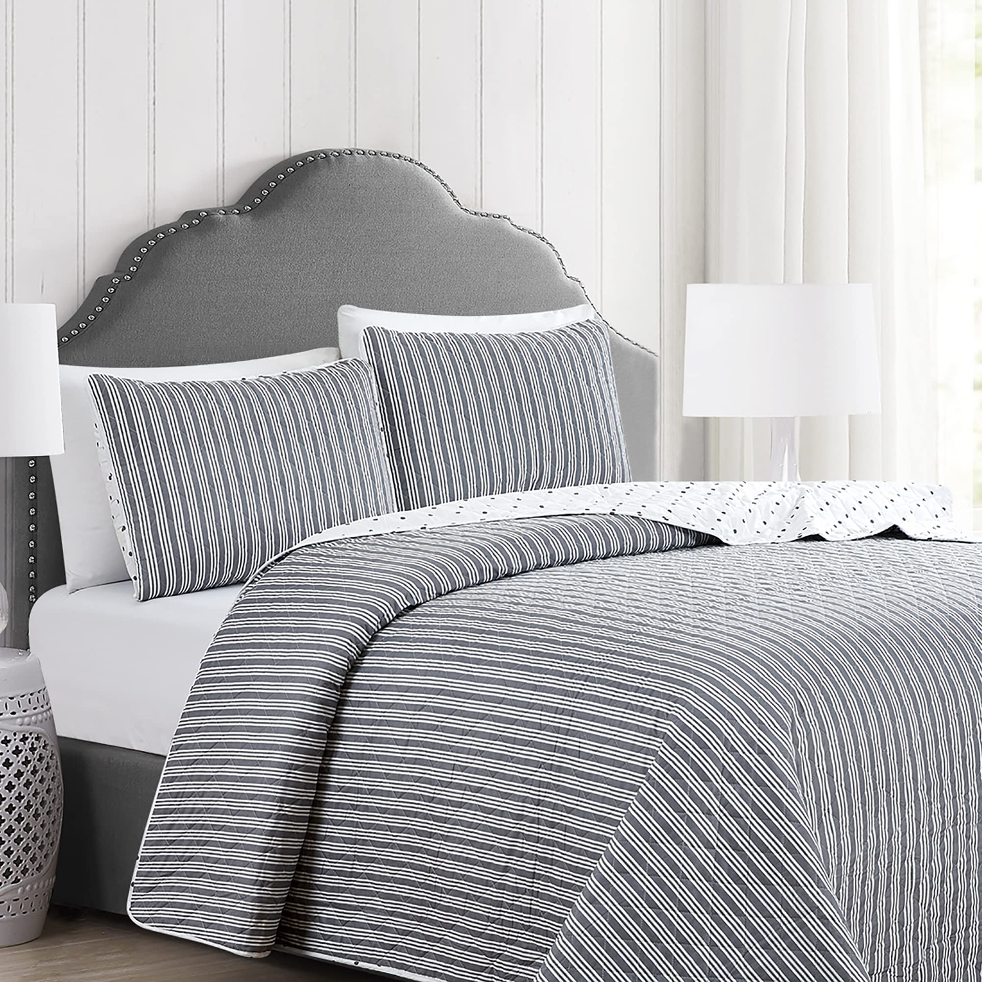 Market & Place 3 Piece Reversible Quilt Set with Shams | All-Season Soft & Lightweight Bedspread with Modern Striped Pattern | Nora Collection (Full/Queen, White/Grey)