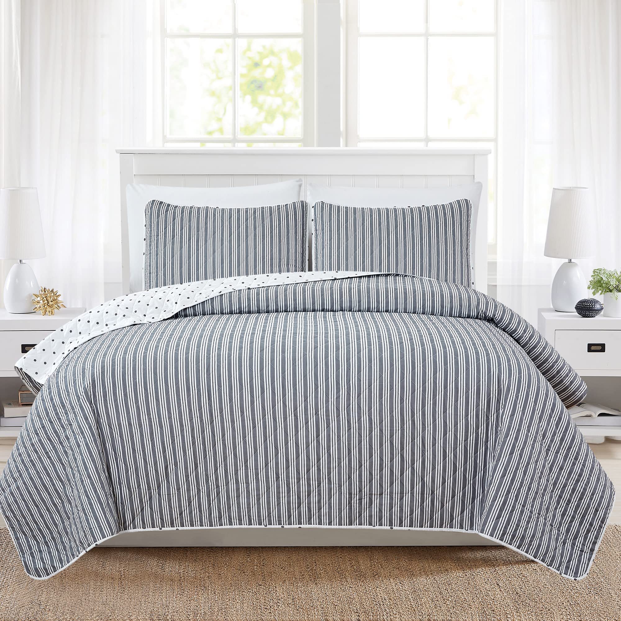 Market & Place 3 Piece Reversible Quilt Set with Shams | All-Season Soft & Lightweight Bedspread with Modern Striped Pattern | Nora Collection (Full/Queen, White/Grey)
