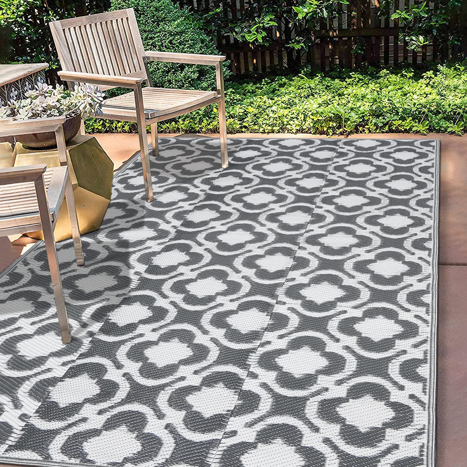 HEBE Outdoor Rug 4'x6'Waterproof Patio Mat Clearance Reversible Door Mats Plastic Straw Camp RV Tent Carpet Floral Area Rug for Camping,Backyard,Deck,Picnic,Beach,Trailer