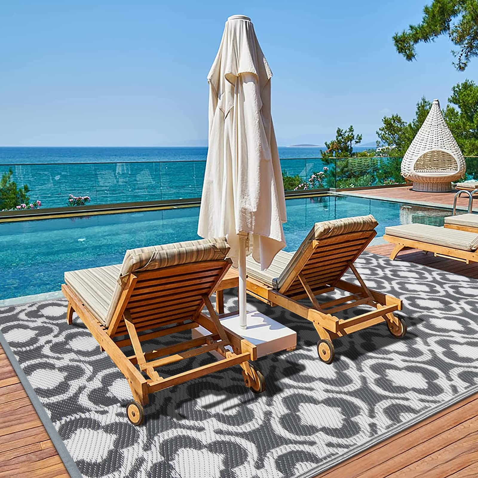 HEBE Outdoor Rug 4'x6'Waterproof Patio Mat Clearance Reversible Door Mats Plastic Straw Camp RV Tent Carpet Floral Area Rug for Camping,Backyard,Deck,Picnic,Beach,Trailer