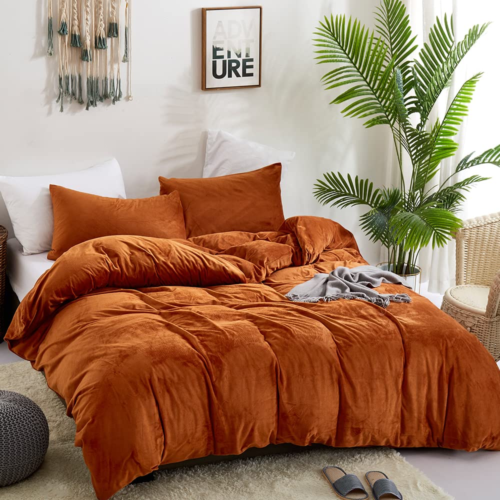CLOTHKNOW Terracotta Velvet King Size Duvet Cover Set 3Pcs Fluffy Bedding Sets Rust Bedding Orange Comforter Cover Caramel Bedding for Men Women