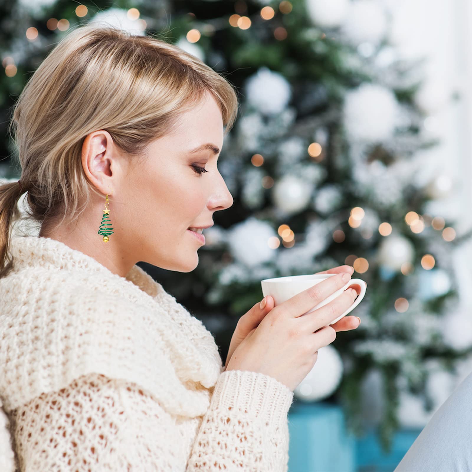 Christmas Earrings for Women Xmas Holiday Dangle Earring Christmas Tree Snowflake Bell Reindeer Stud Earrings Jewelry Costume Outfit Accessories