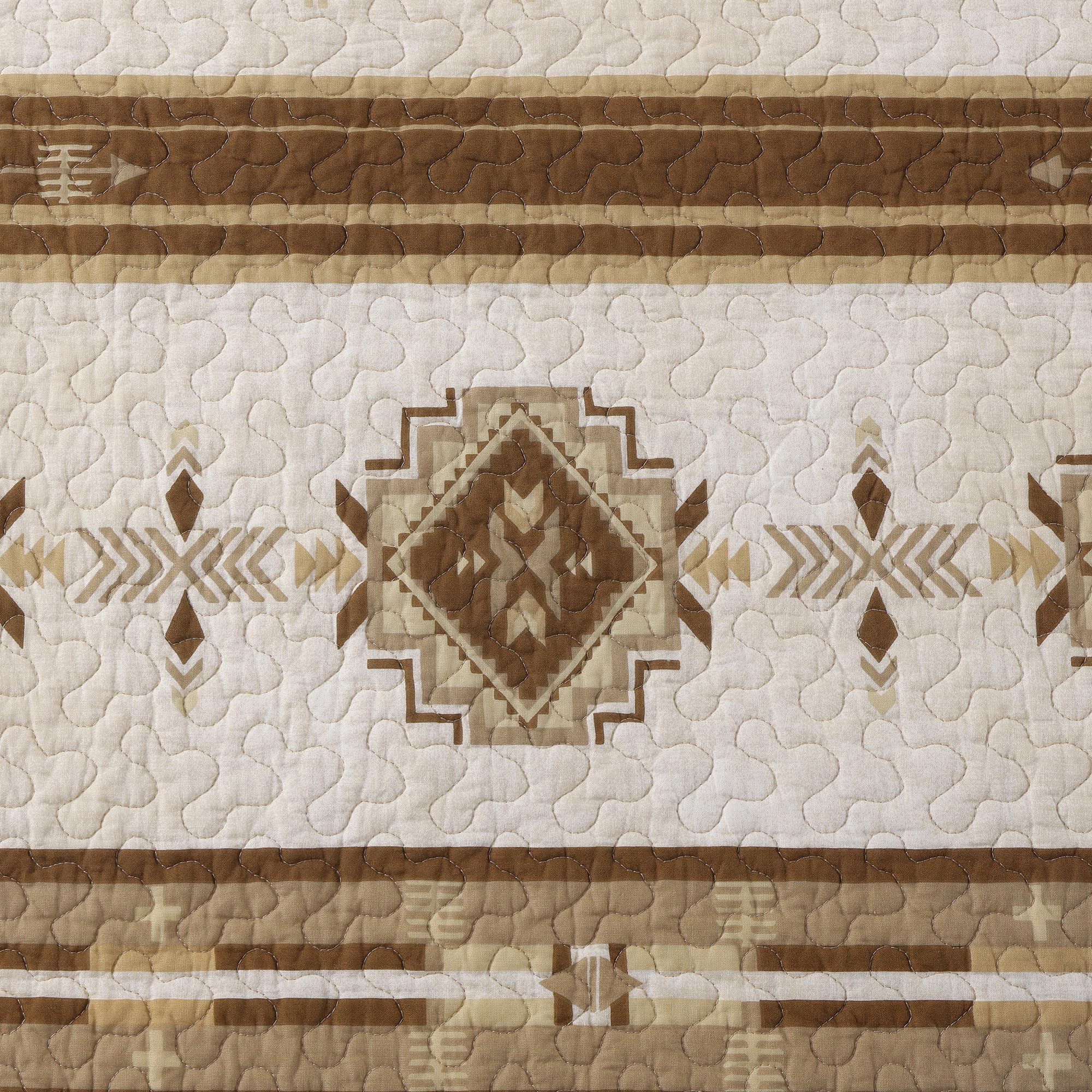 Paseo Road by HiEnd Accents Dakota Western Bedding 3 Piece Quilt Set with Pillow Shams, Full Queen Aztec Bedding Set, Brown Tribal Southwestern Bedding, Geometric Pattern Cotton Reversible Bed Set