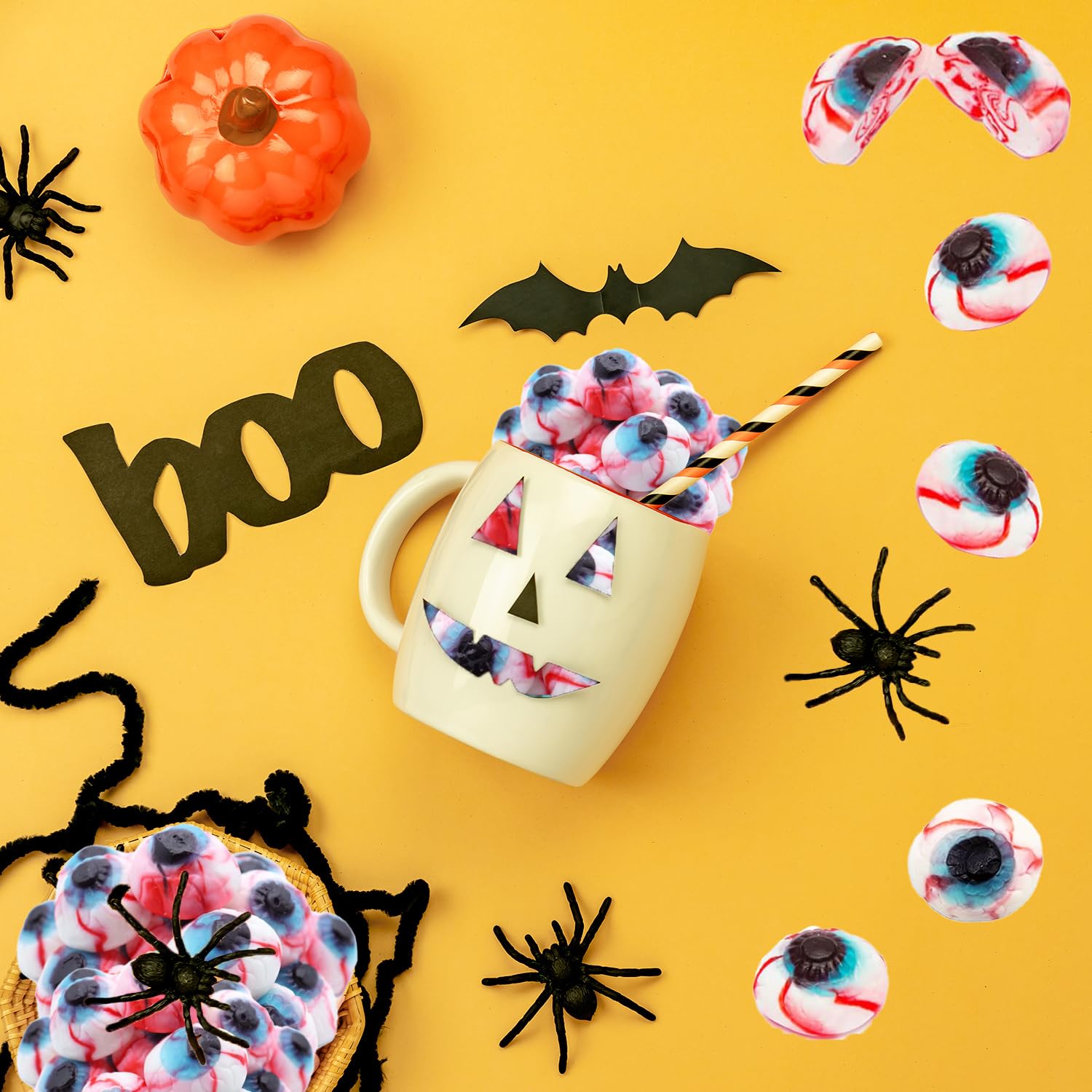 Fruidles Gummy Eyeballs Halloween Candy, Trick-Or-Treat Party Bag Fillers, Party Favor (Half-Pound)