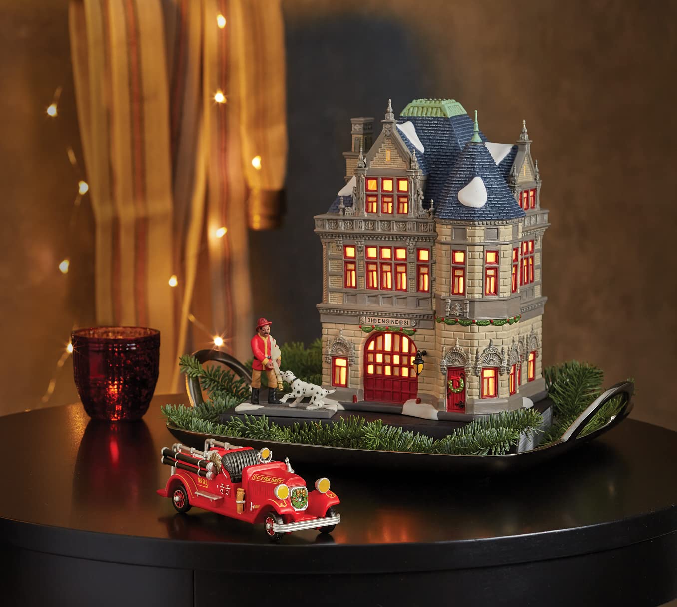 Department 56 Christmas in The City Village Accessories Fireman and Dalmatian No Time to Play Figurine, 2.64 Inch, Multicolor