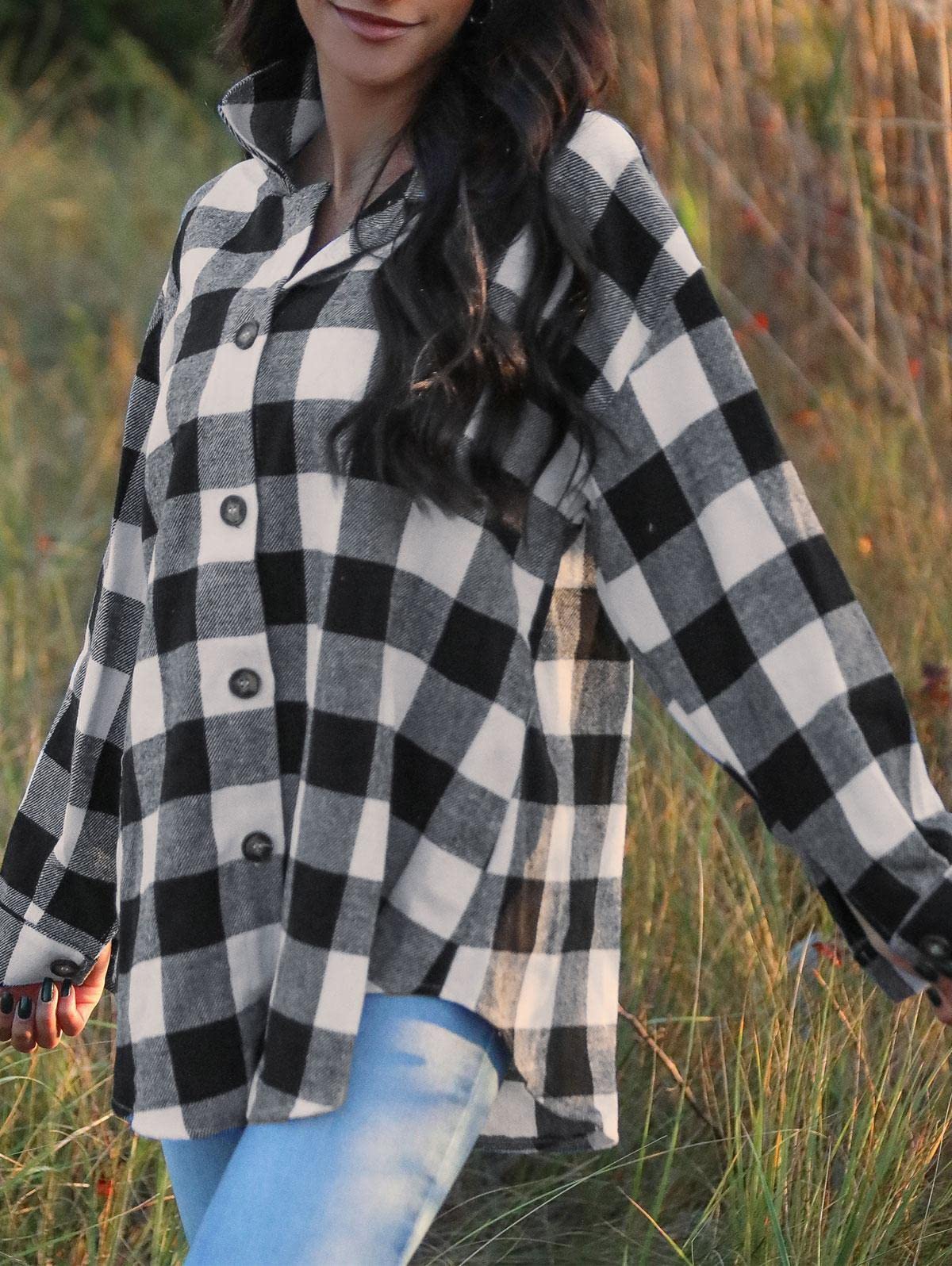 ZAFUL Women's Plaid Long Sleeve Shirt Button Down Wool Blend Thin Jacket Casual Blouse Tops with Pocket Black and White