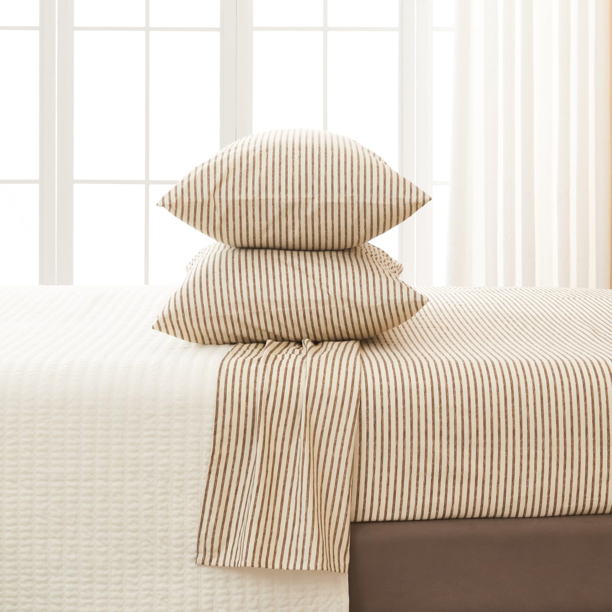 Great Bay Home 4-Piece Queen Size Stripe Microfiber Sheet Set | Ultra-Soft, Brushed Bedding Sheets & Pillowcases | Wrinkle Free, Comfortable, All-Season Bed Sheets (Queen, Taupe)