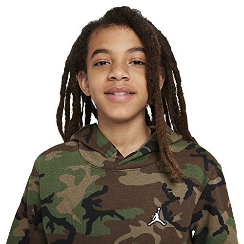 Jordan Boy's Essentials Camo Pullover (Big Kids) Camo XL (20 Big Kid)
