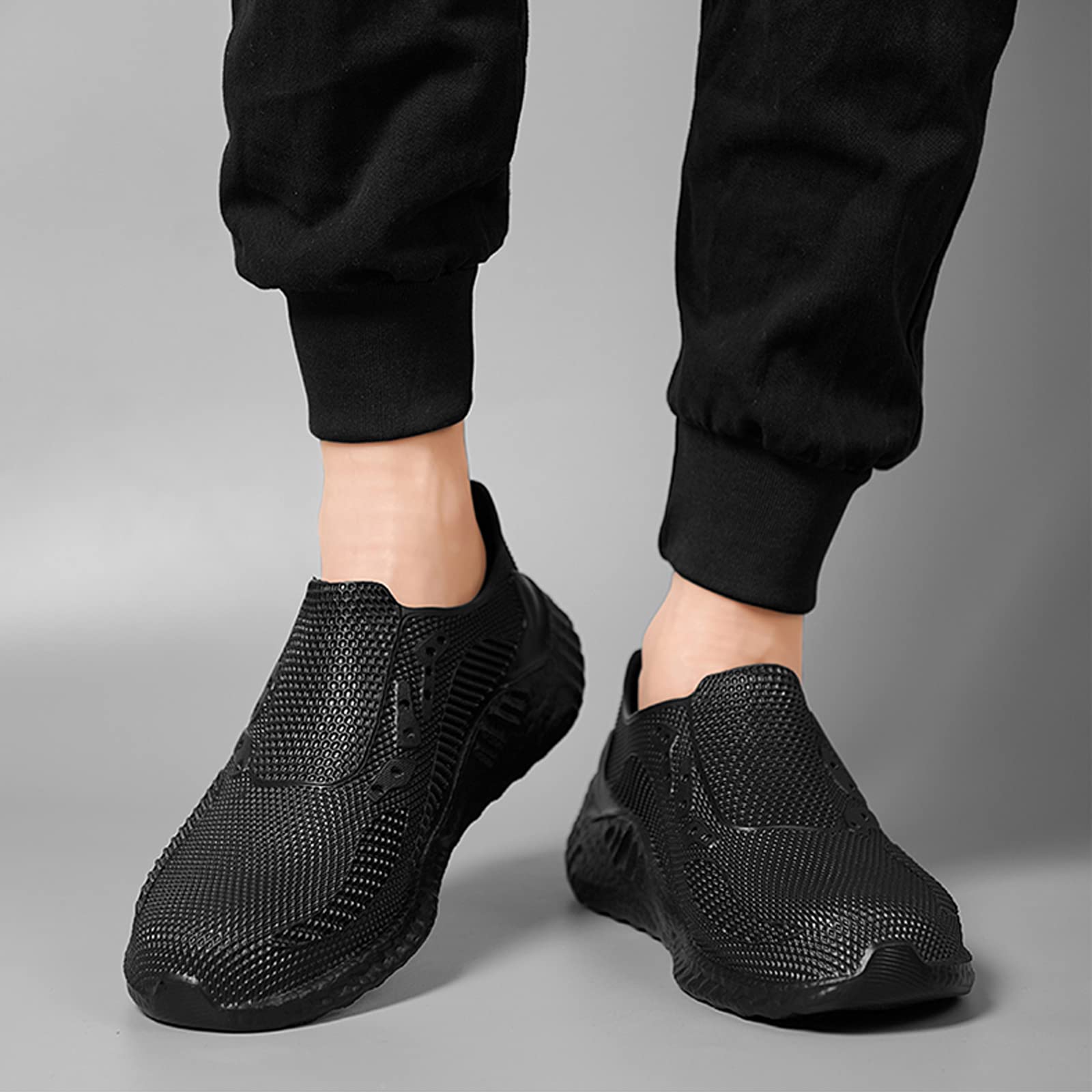 lozoye Professional Chef Clogs for Men Non Slip Oil Water Resistant Food Service Work Sneakers Comfort Casual Shoes (Numeric_10) Black