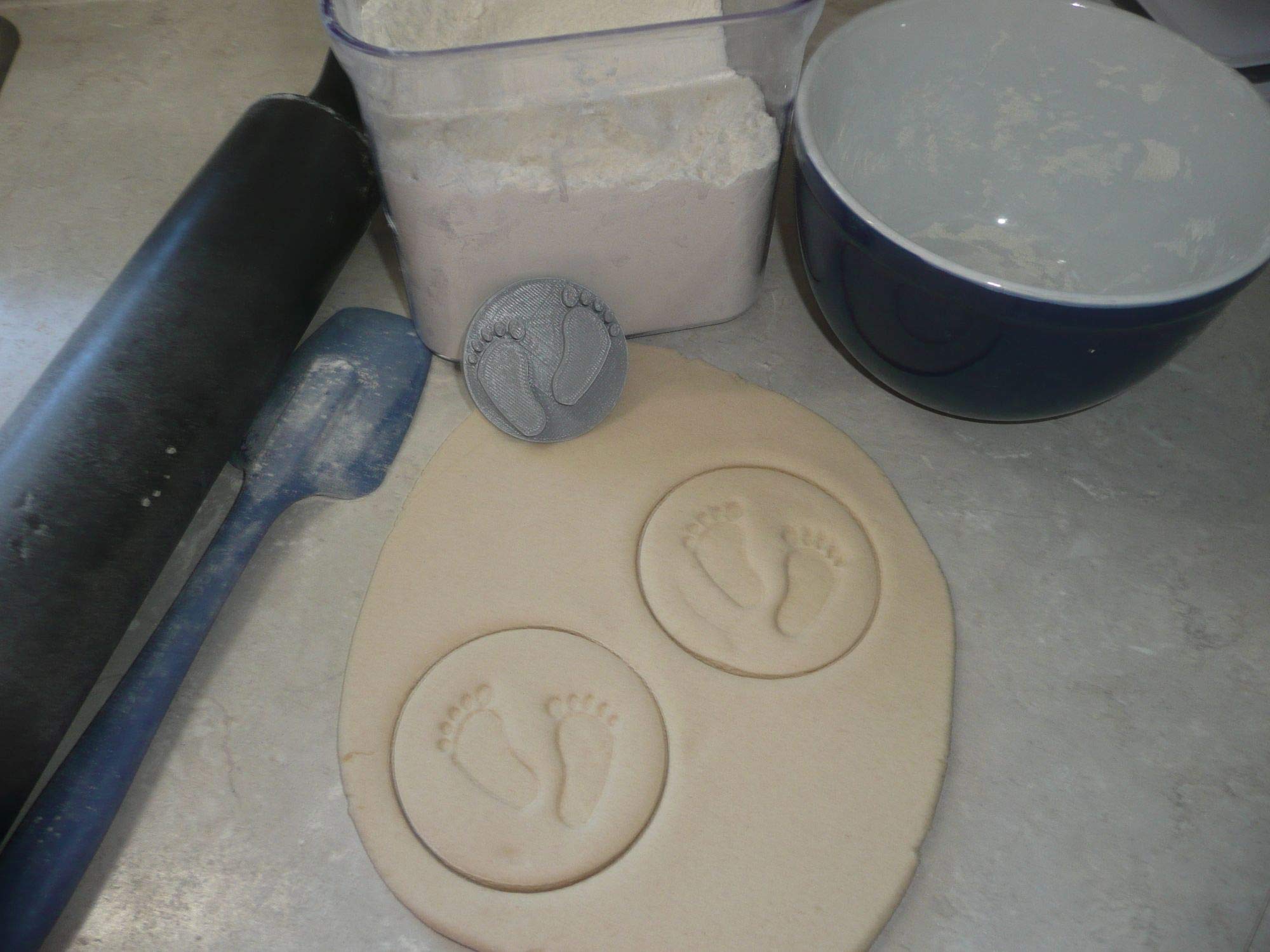 YNG BABY FEET DESIGN IMPRESSION SHOWER GENDER REVEAL COOKIE STAMP EMBOSSER BAKING TOOL 3D PRINTED MADE IN USA PR4013 Gray