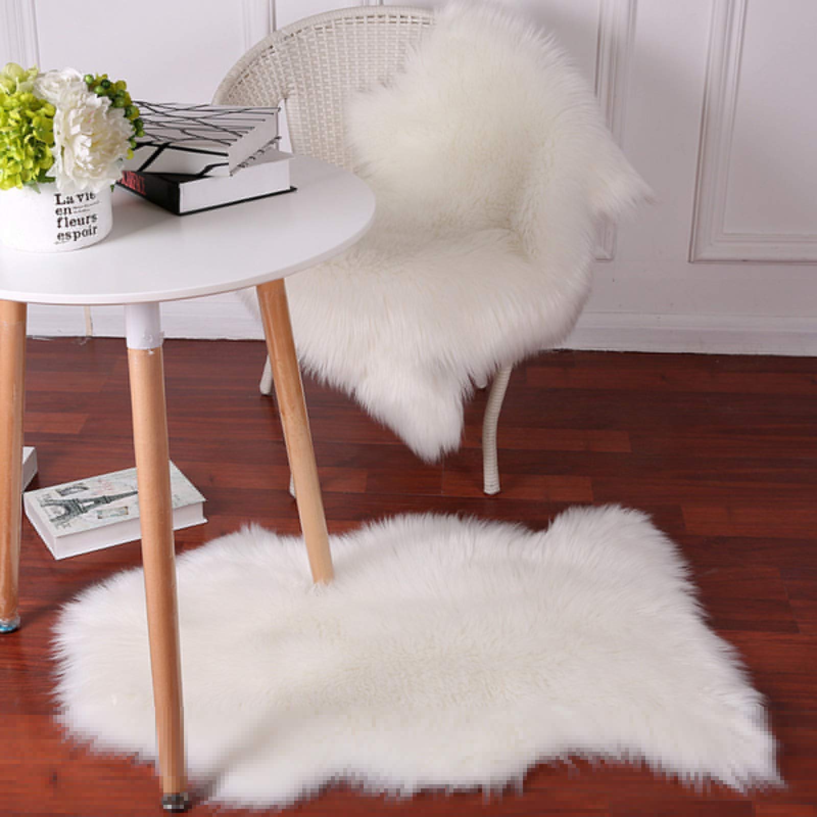 Modern Indoor Shaggy Fur Area Rug, Luxury Soft Fluffy Bedroom Rugs, Shaggy Silky Plush Carpet, Nonslip Home Decor Shag Rug Floor Furry Carpets, for Children Boys Girls Bedroom Rugs