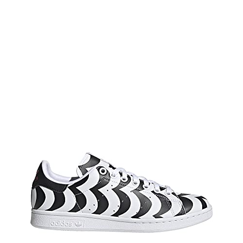 adidas Originals Women's Stan Smith (End Plastic Waste) Sneaker, Black/Team Real Magenta/White, 5.5