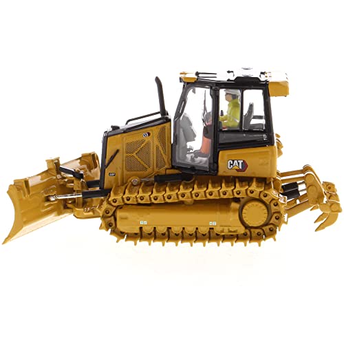 1:50 Caterpillar D3 Dozer - High Line Models by Diecast Masters - 85673 - Metal Tracks, Opening Engine Compartment and Engine Detail