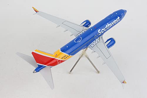GeminiJets Southwest Airlines Boeing 737 MAX 8 N8730Q; Scale 1:200 G2SWA1008