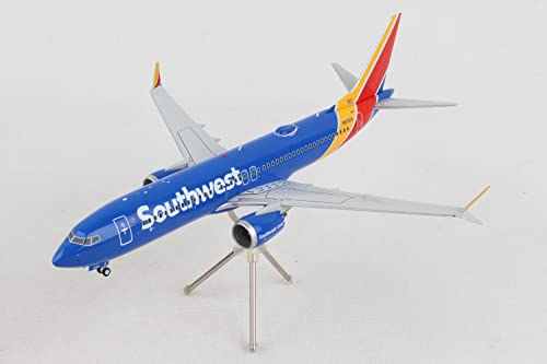 GeminiJets Southwest Airlines Boeing 737 MAX 8 N8730Q; Scale 1:200 G2SWA1008