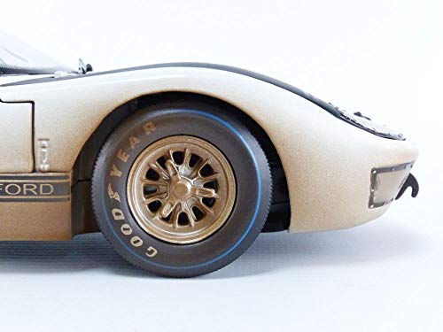 1966 Ford GT-40 MK II #98 White with Black Hood After Race (Dirty Version) 1/18 Diecast Model Car by Shelby Collectibles SC432