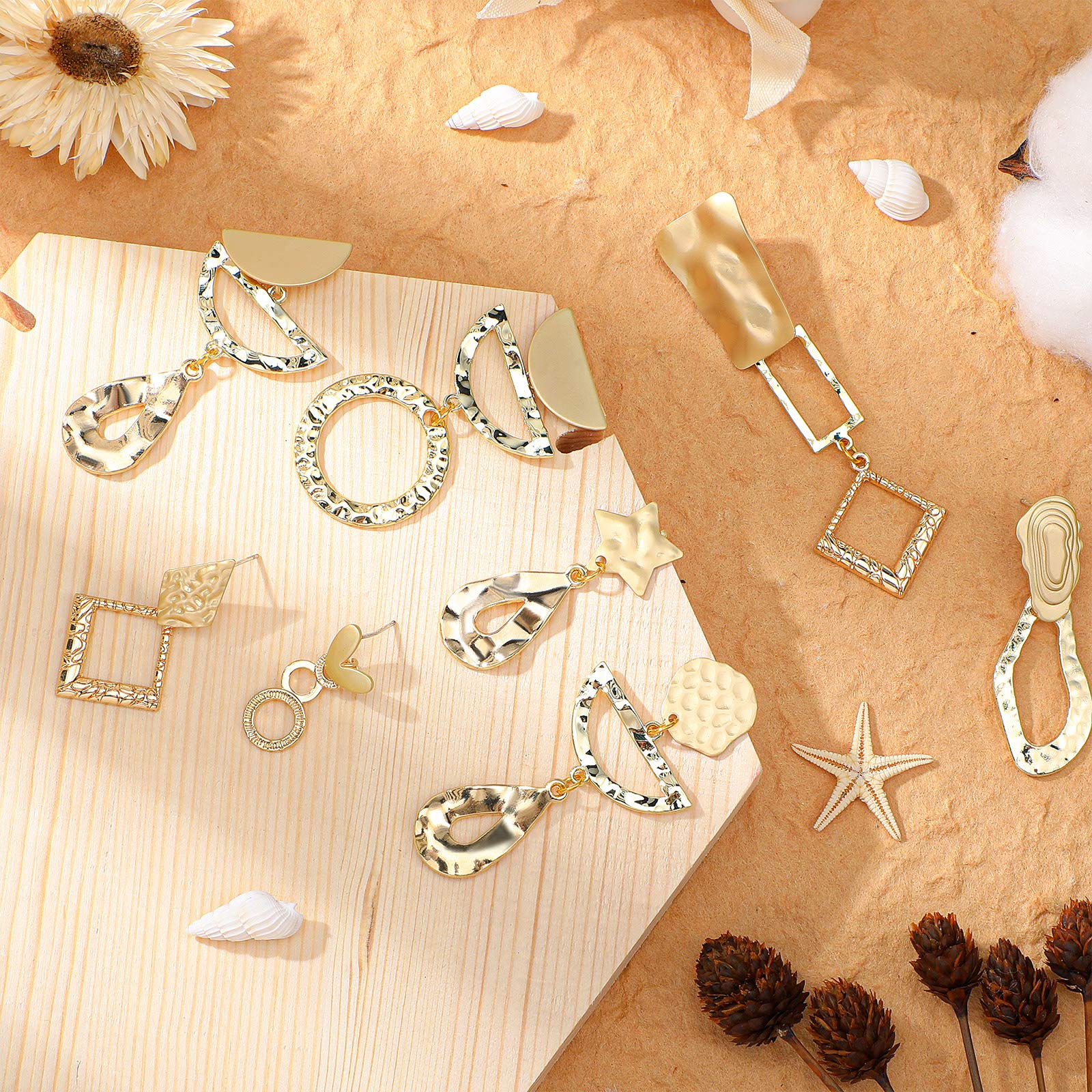 80 Pieces Gold Plated Earring Posts Earring Studs with Loop Hole Heart Star Shaped Earring Studs for Jewelry Earring Making, Assorted Shapes