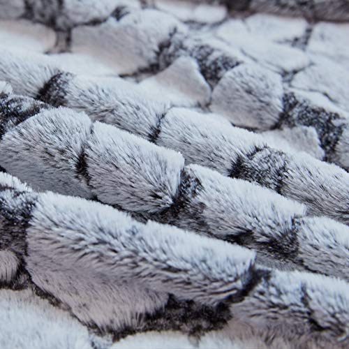 FY FIBER HOUSE Super Soft Rabbit Faux Fur Fleece Throw Blanket Thick Luxurious Faux Fur Plush Warm Fuzzy with Stone Pattern for Bed Sofa, 50"X60", Black