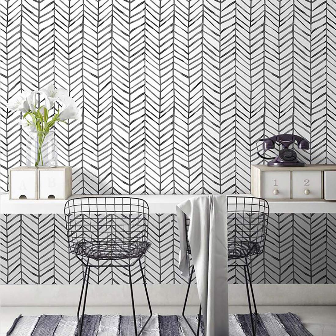 Hopeak Geometric Pattern Wallpaper Black and White Striped Design Peel and Stick Removable Decorative Wallpaper 17.7 x 118 Inches