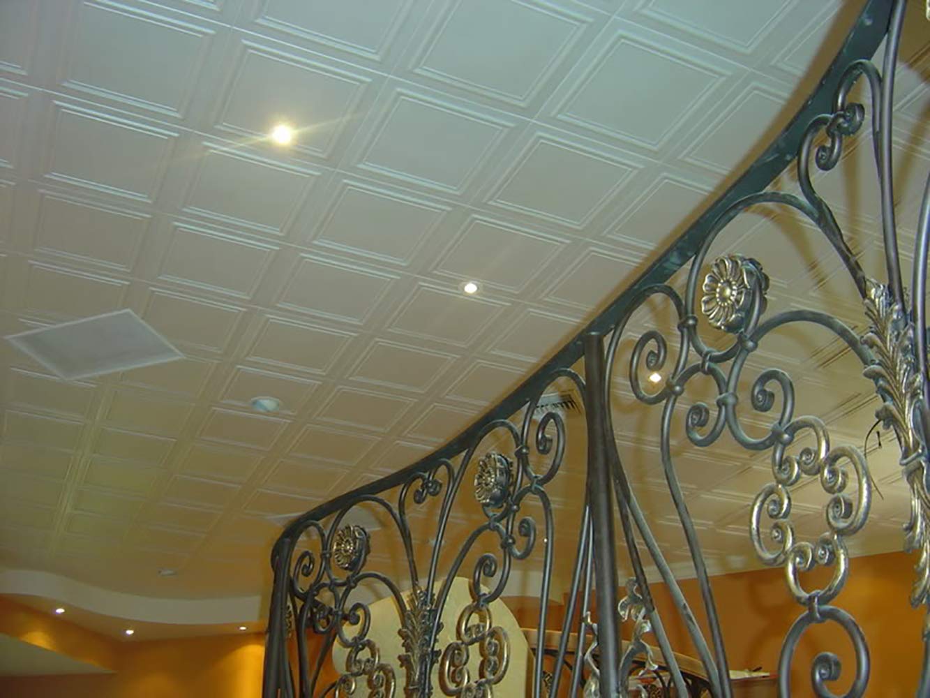 Euro-Deco Stratford R24W Foam Glue Up 20x20 Decorative Ceiling Tiles (21.12 s/f) Pack of 8 PCS, White